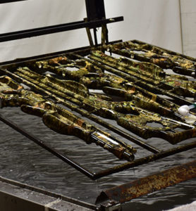 Camo Dipping: Pefect For Your Hunting Gear, Weapons, & The Outdoors.